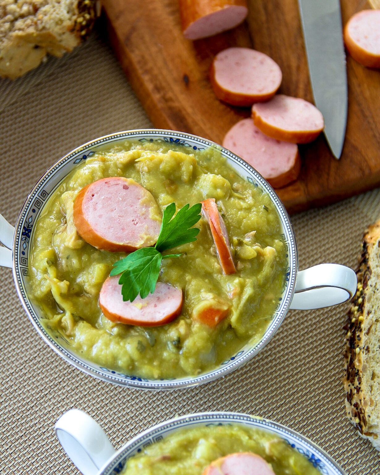 Oma's Oud-Hollandse erwtensoep (snert) recept