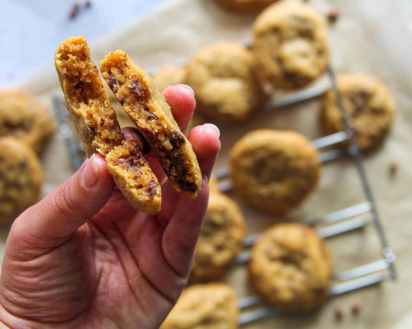 Chewy chocolate chip cookies | Het lekkerste recept!